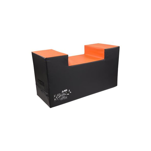 Century Martial Arts - all accessories for your training! From uniform