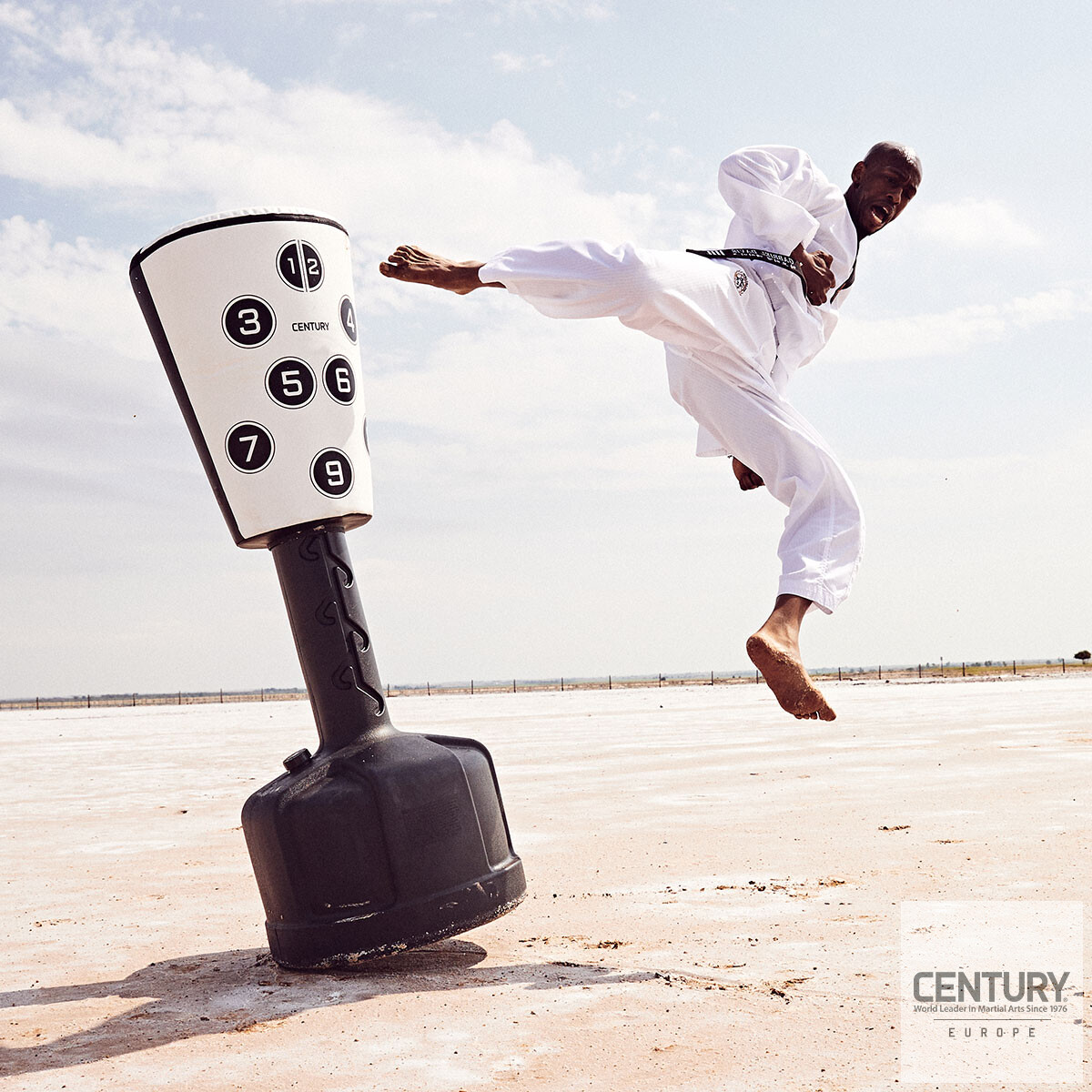 CENTURY Wavemaster® XXL Black - Train at home even with limited space ...