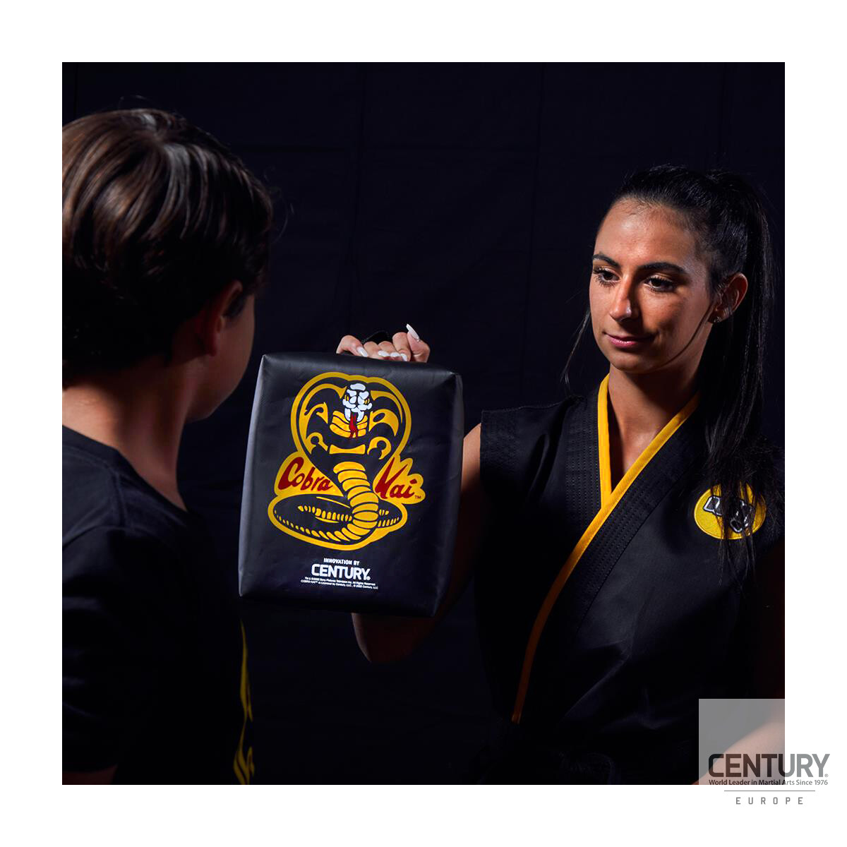CENTURY COBRA KAI Body Shield - practice your fighting techniques!, 109 ...